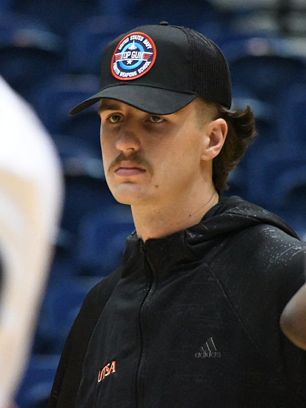 Roadrunners display ‘great energy’ in opening workout | The JB Replay